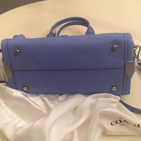 Coach | Bags | Coach Wr Periwinkle Purse | Poshmark